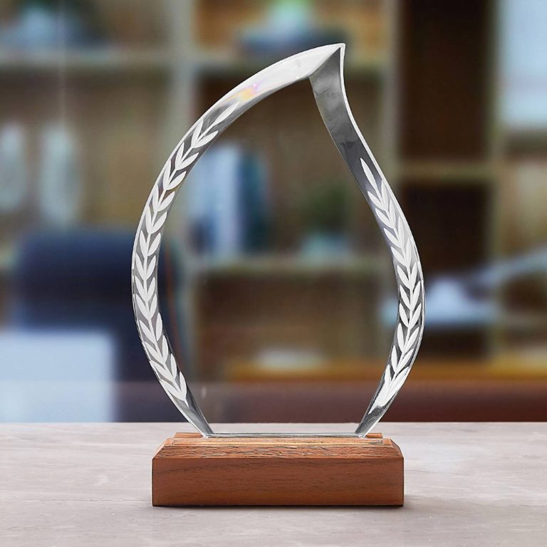 Teardrop Shaped Crystal Award Trophy w/ Wood Base - Promo Items ...